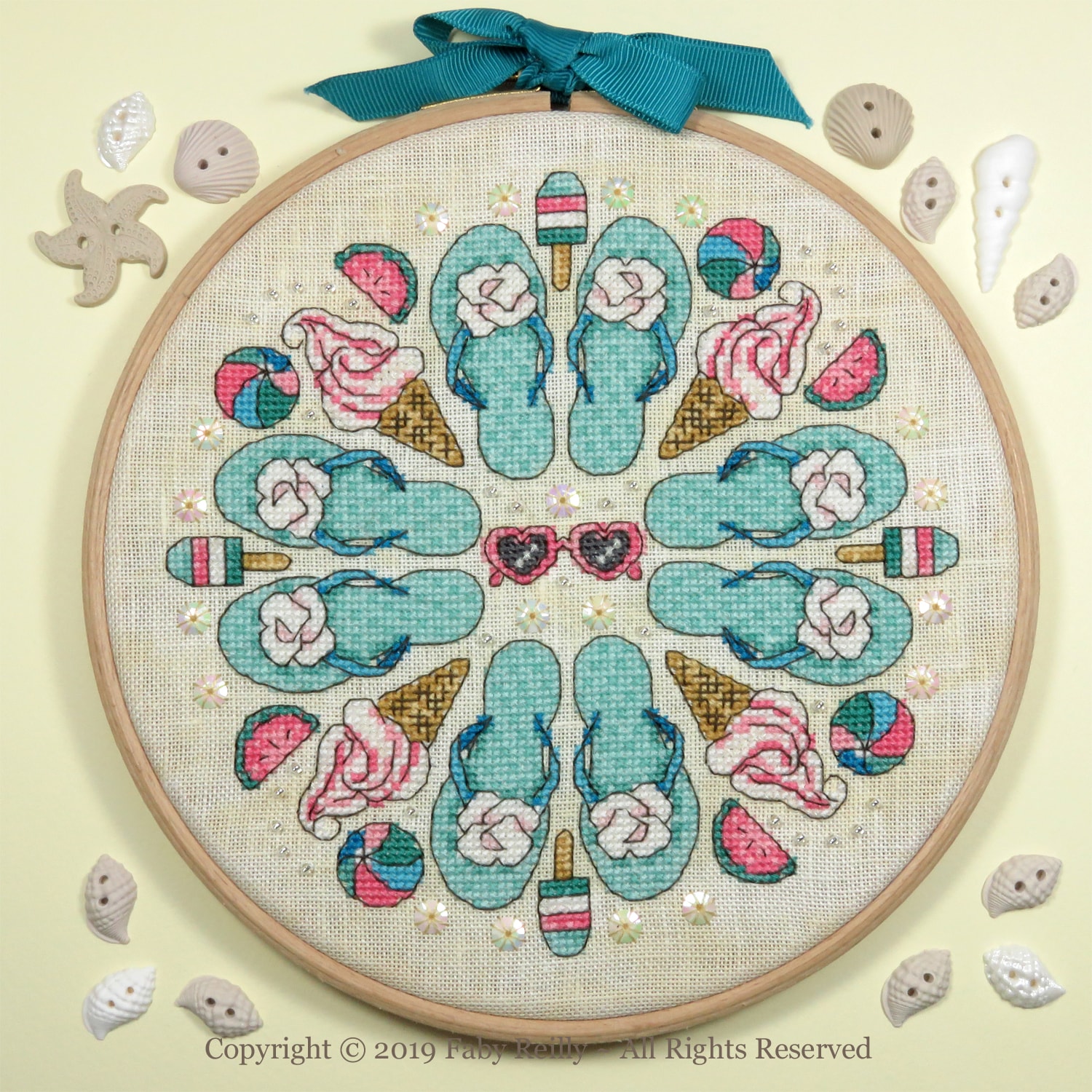 Summer Dreams Mandala pattern - Faby Reilly Designs
